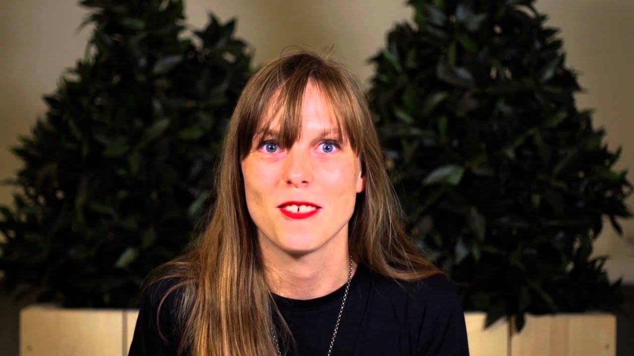 #TZV2015: Hellen van Rees - Fashion & Textile Designer - YouTube