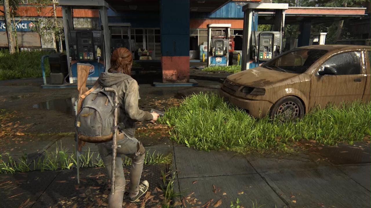 TLOU2 Distracting WLF with Infected - YouTube