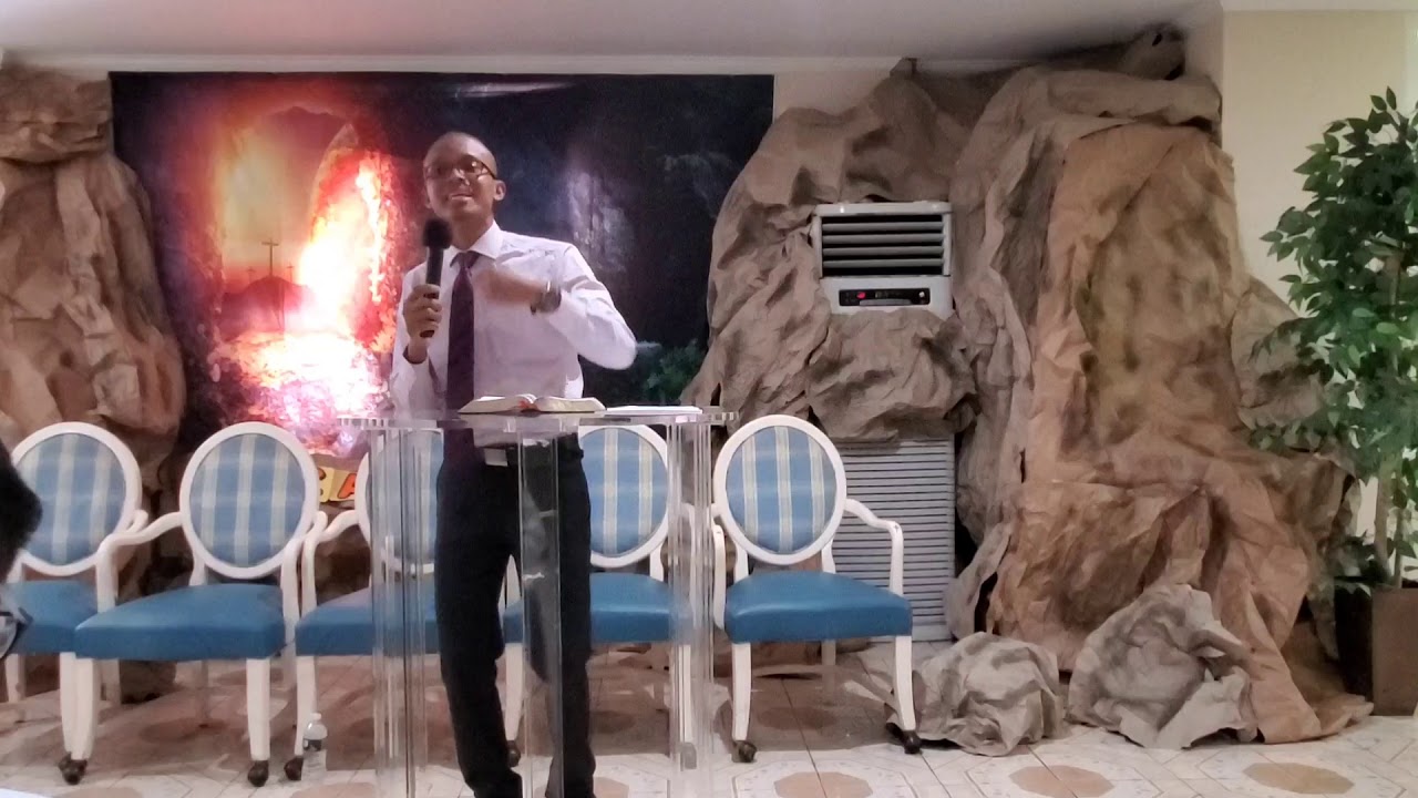 Steven caicedo tema camino a emaus - YouTube