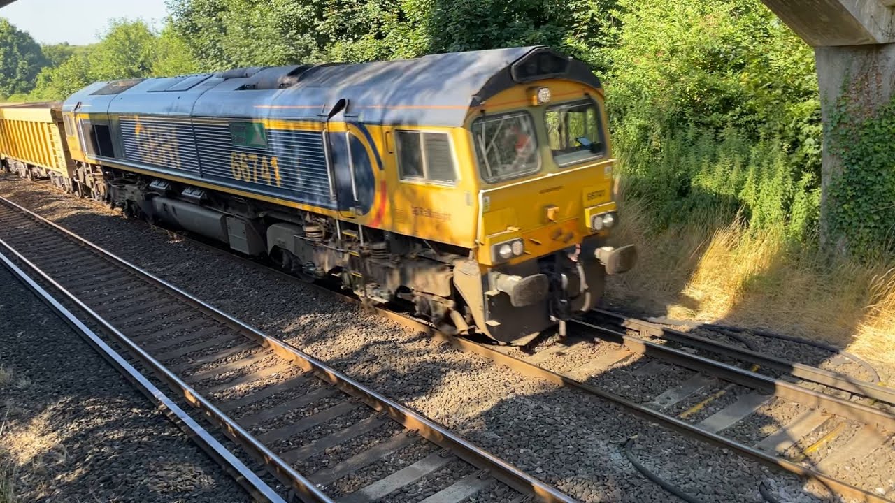 Class 66 | 66741 'Swanage Railway' | GB Railfreight - GBRf - YouTube