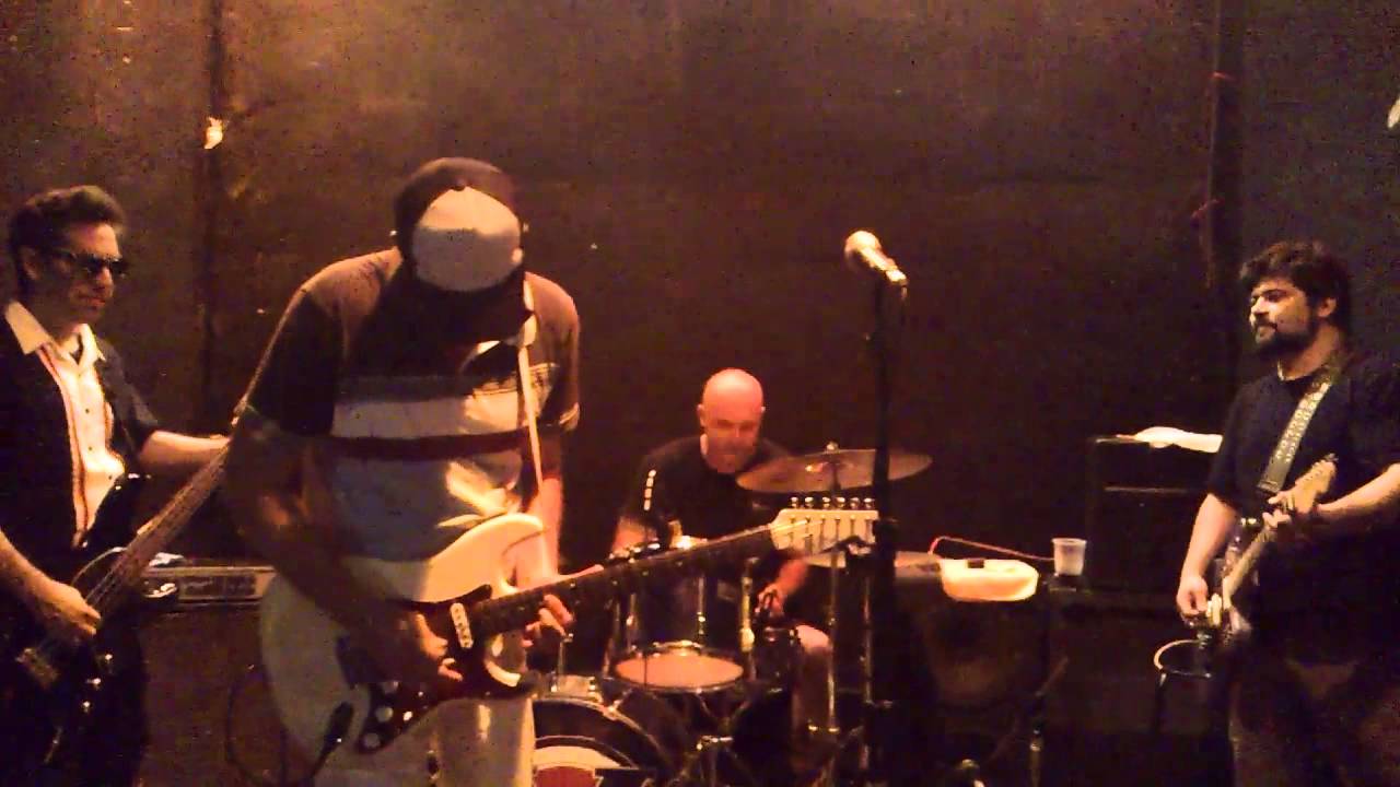 CULEBRA & THEE EVOLUTION SURF SCHOOL "SURF REVELLUTION" (EN VIVO) - YouTube