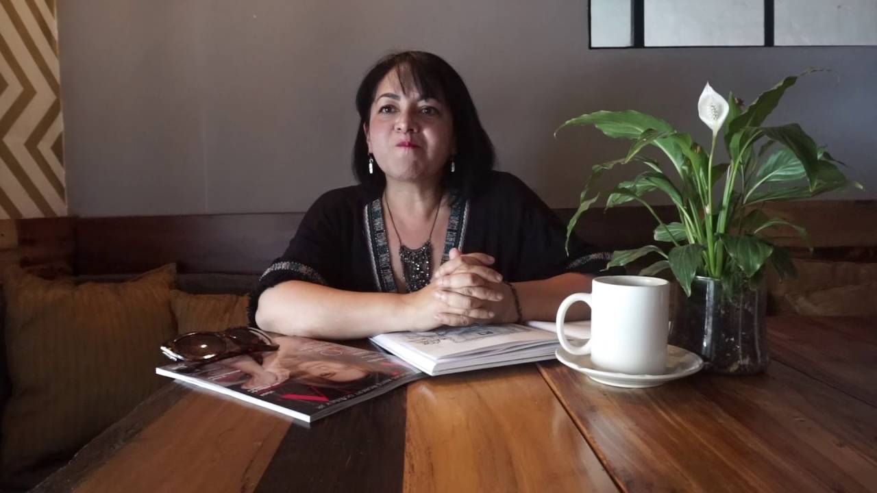 Entrevista a la ilustradora Idalia Candelas - YouTube