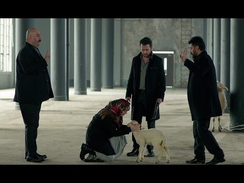 Poyraz Karayel 77. Bölüm - Taş Kafa'nın kuzuyla imtihanı!