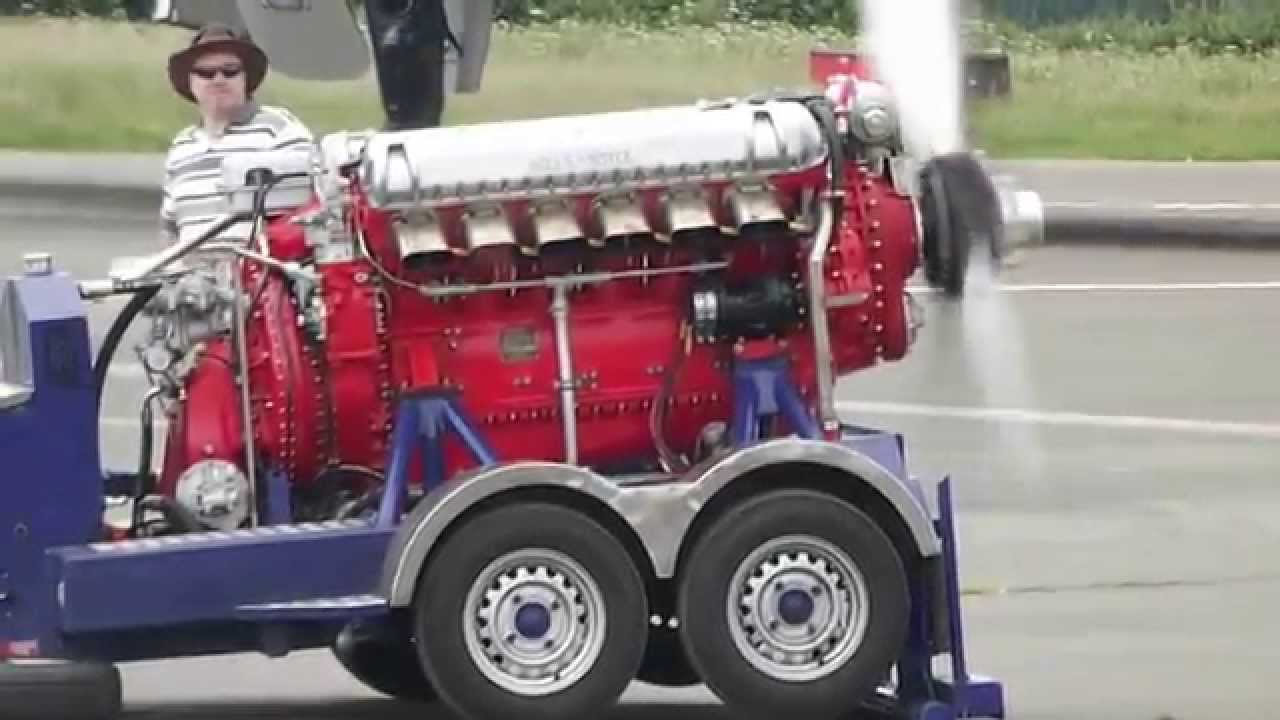 Rolls Royce Griffon Engine - YouTube