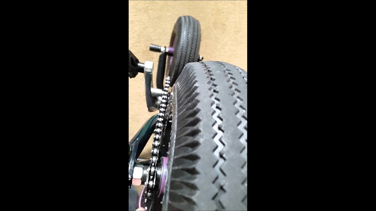 Rocker mini bmx tyre wobble - YouTube