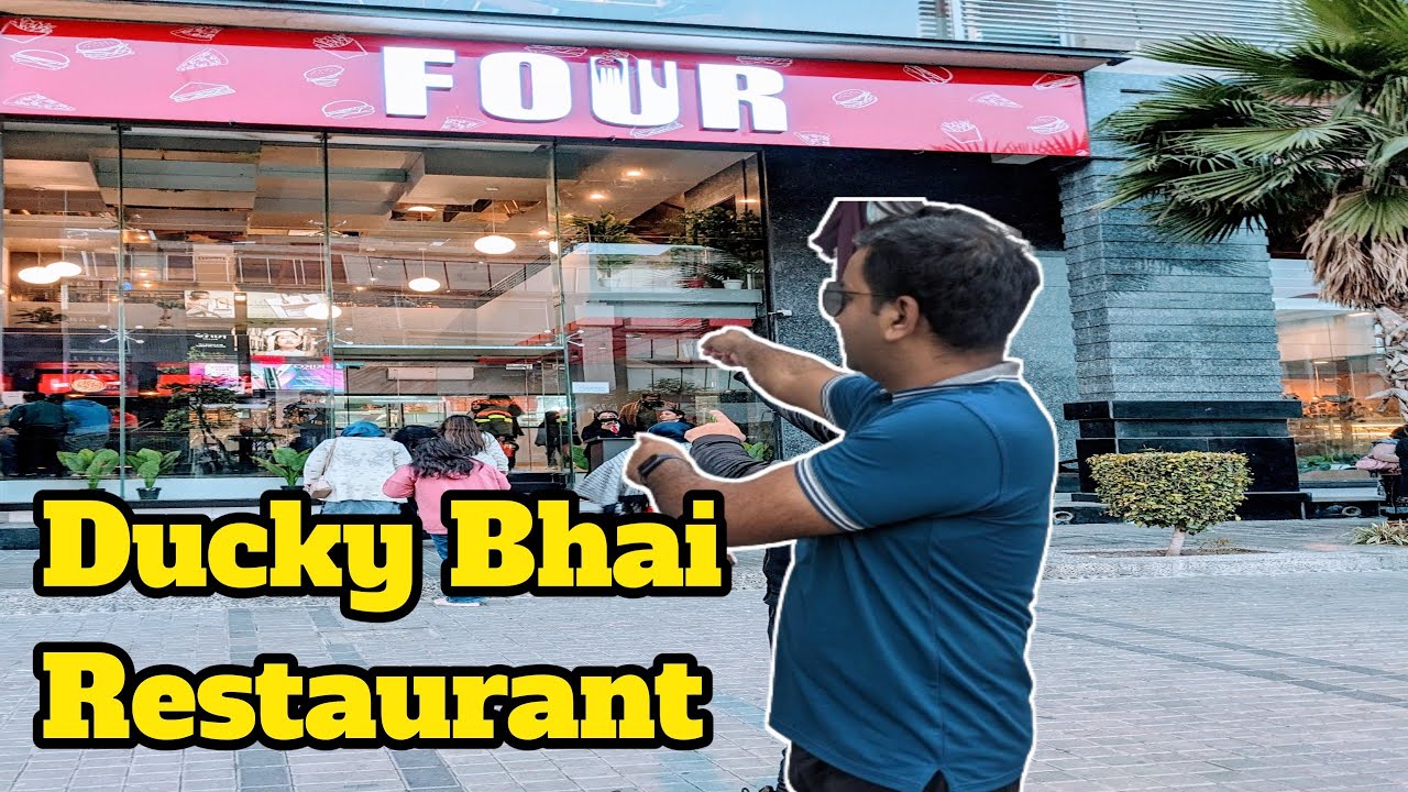 Ducky Bhai and Sistrology Restaurant Four Visit | I ordered Pizza in ...