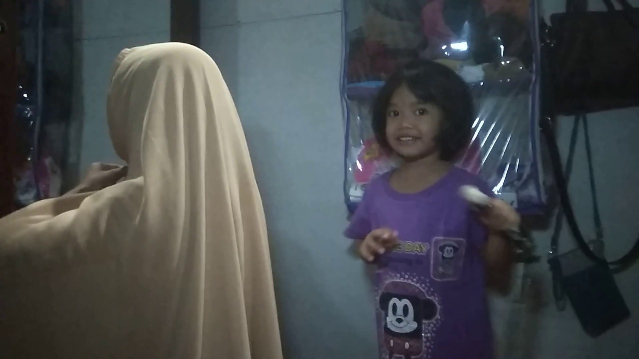 Official trailer film HAURA - YouTube