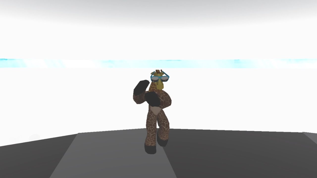 How to make a giant Giraffe avatar in roblox! - YouTube