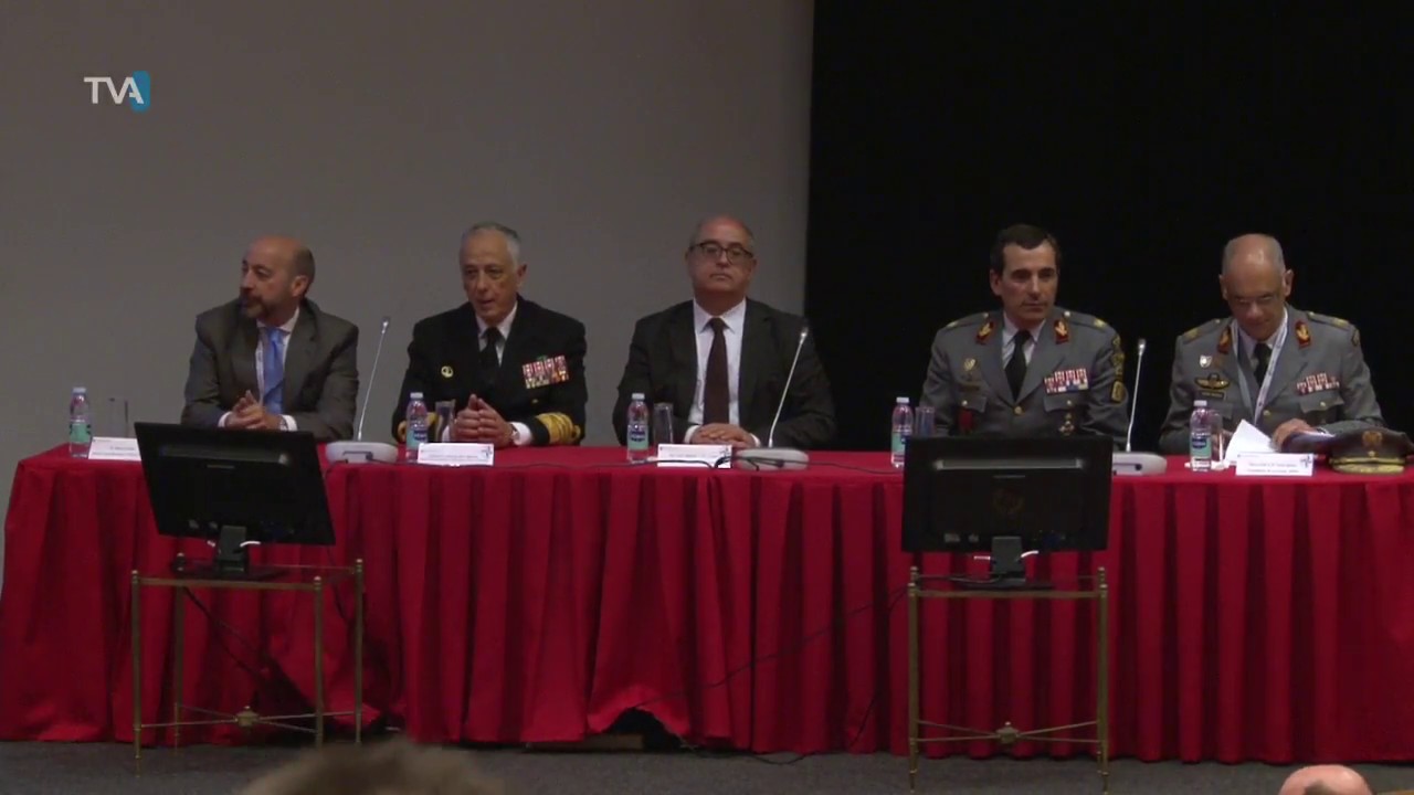 Conferência dos Projetos Smart Defence da NATO - YouTube