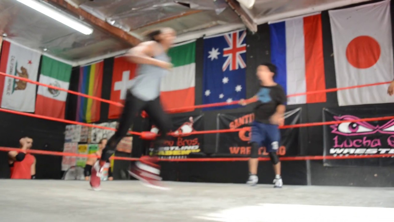 Warm up with Running the Ropes - YouTube