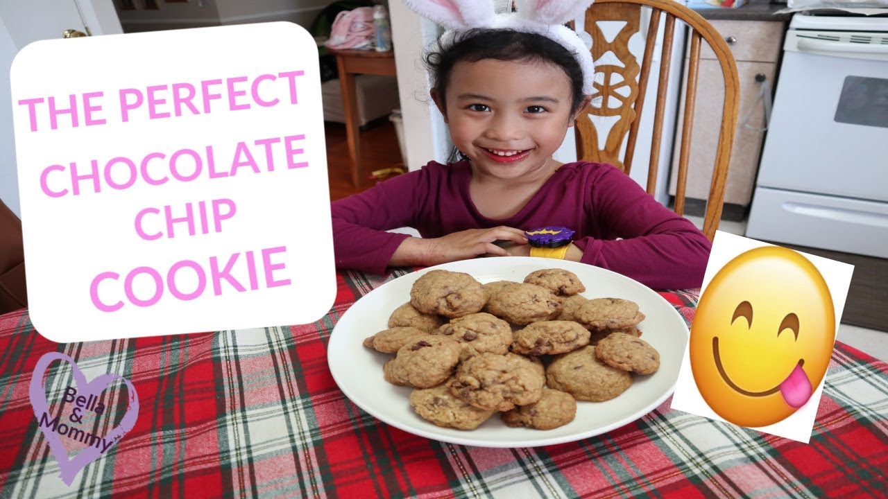 HOW TO MAKE THE PERFECT CHOCOLATE CHIP COOKIE || ADDIE BAKING CHEWEY ...