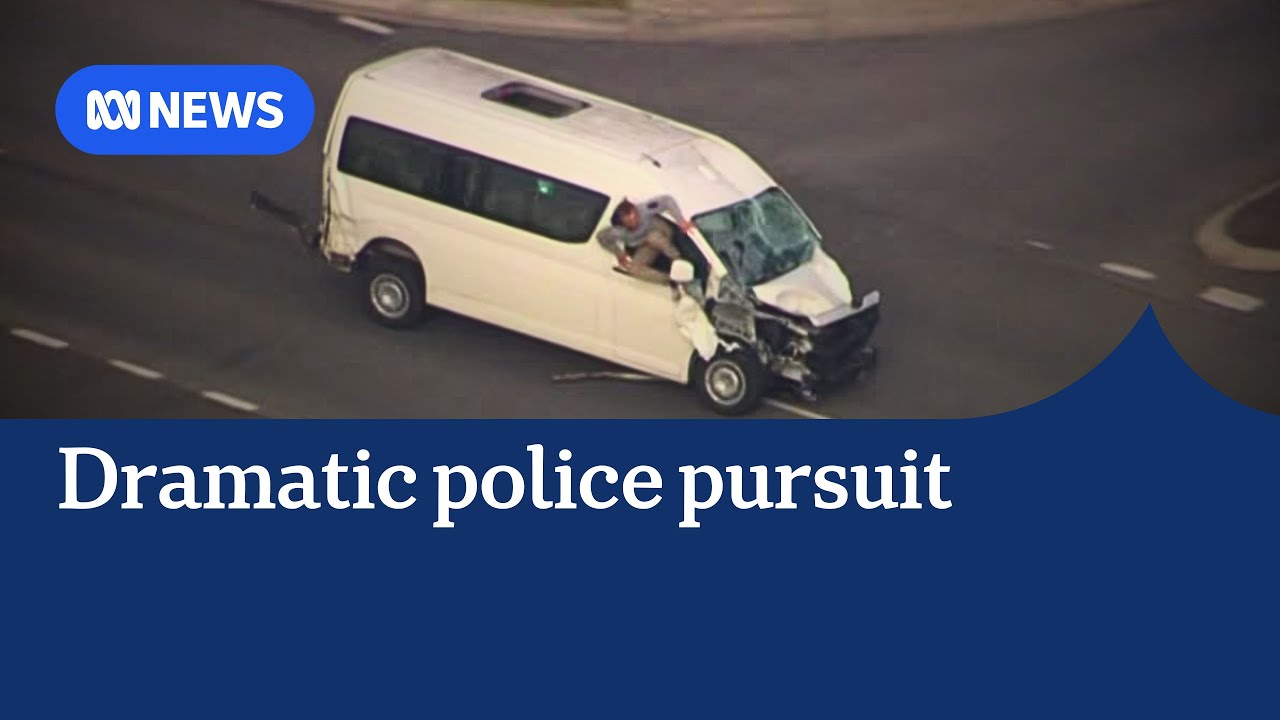 Man arrested after dramatic car chase through Melbourne with man ...