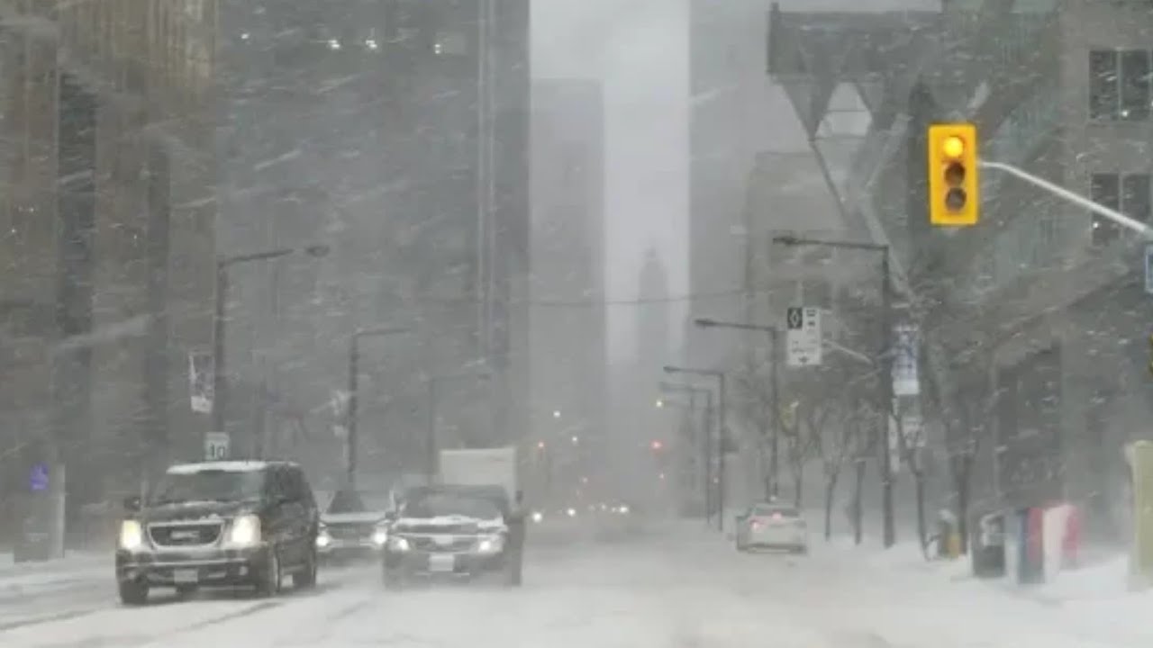 Extreme Snow Storm in Saskatoon || Winter Snow Storm In Saskatchewan ...