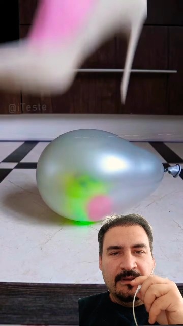 Balonun içinden oyuncak çıktı😲😲#funny #funnyvideos - YouTube
