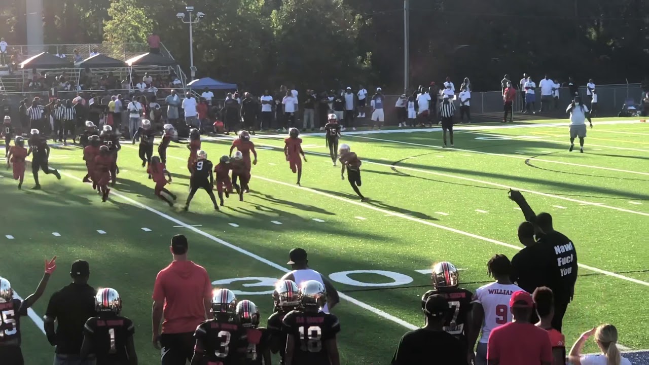 Justin Spivey #1 running back in the 🌎 and he’s only 10 years old - YouTube