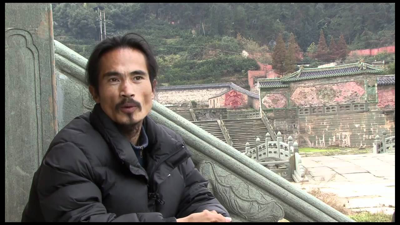 Yuan Xiu Gang Interview - YouTube
