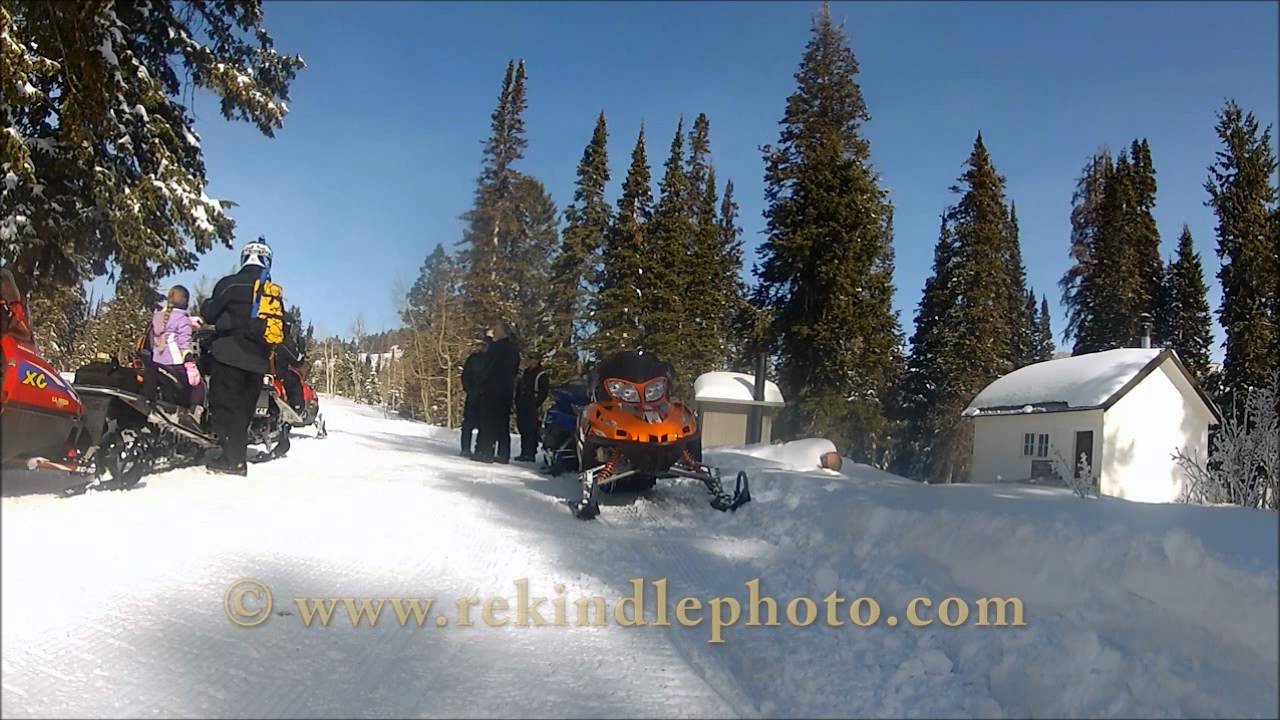 Snowmobile Fairview Canyon Utah Jan 2012 - YouTube