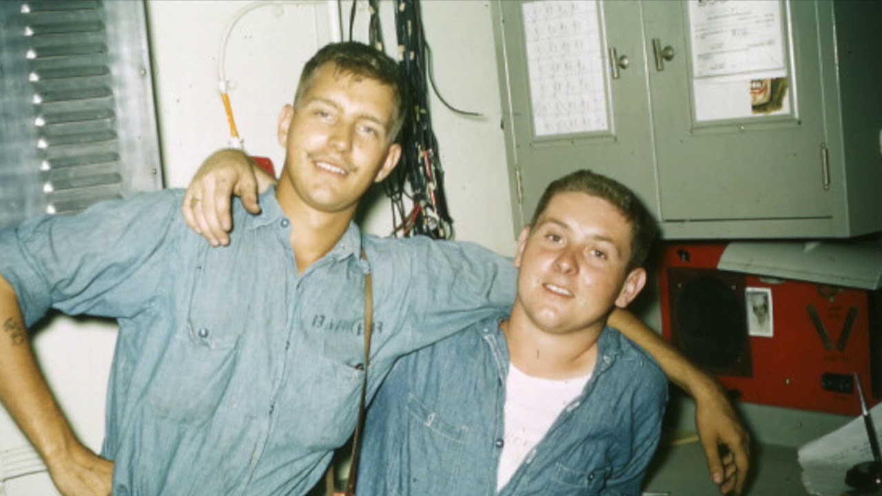 USS FORT SNELLING LSD-30 SLIDE SHOW - YouTube