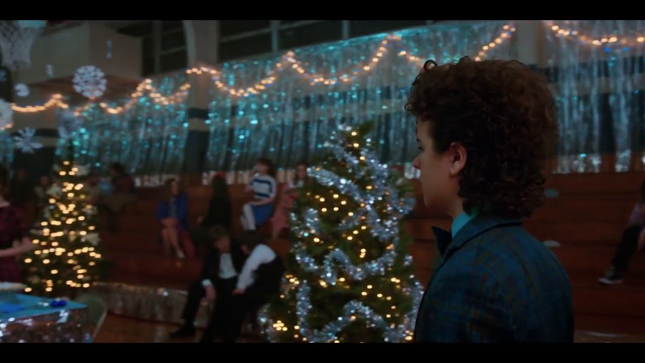 Stranger Things - O baile de inverno - Parte 1 - (Dublado) - YouTube