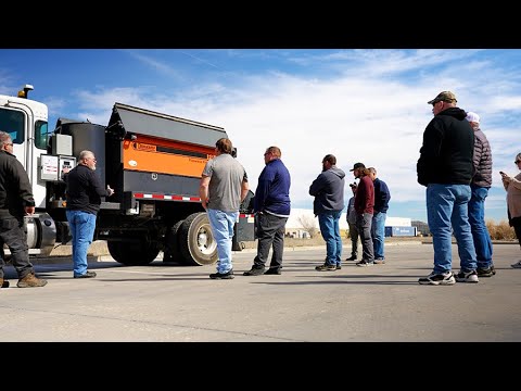 Bergkamp Patcher Service School - YouTube