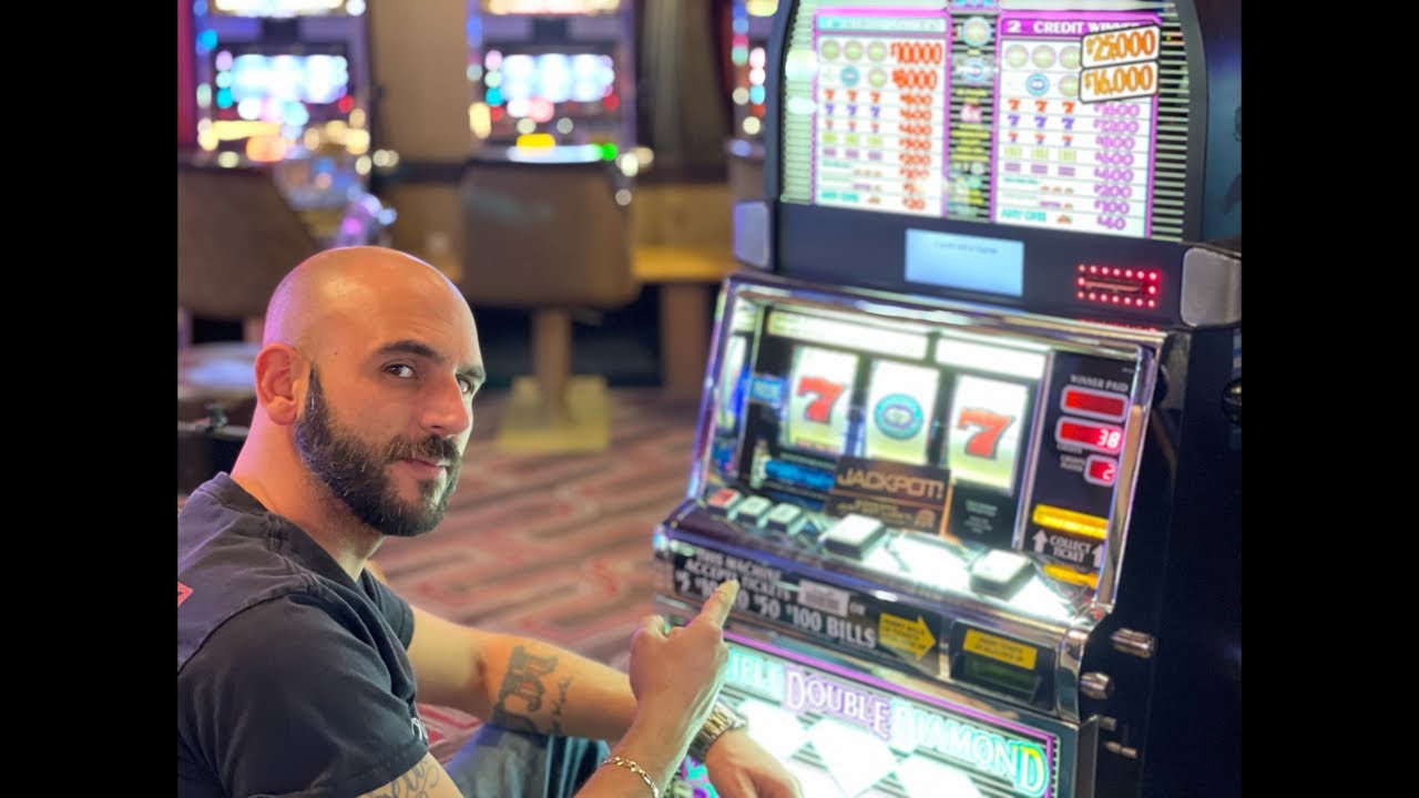 $65,000 LIVE HIGH LIMIT GROUP PULL $250 SPINS - YouTube