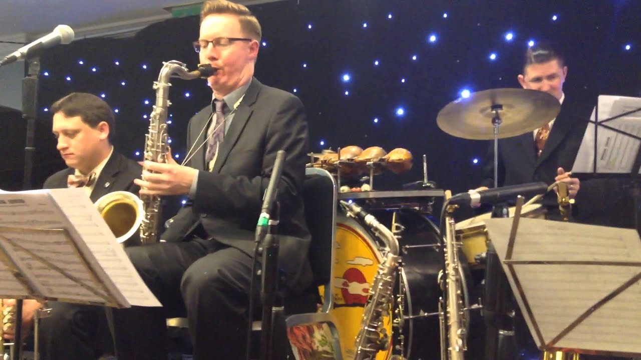 Pretty Audrey - Michael McQuaid's Louis Dumaine's Jazzola Eight ...