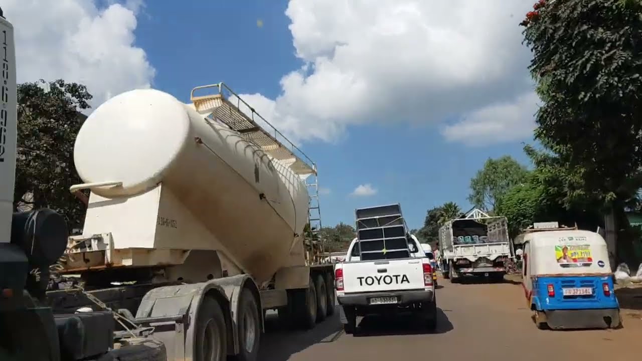 Amanuel, Dembecha and Yechereka (አማንኤል, ደበጫ እና የጨረቃ) Gojjam - YouTube