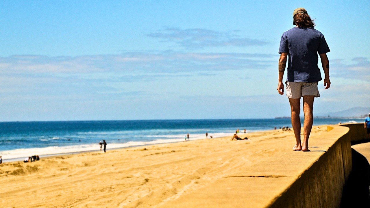 A Mellow Day Living by the Ocean | Mindful Habits and Simple Joys - YouTube