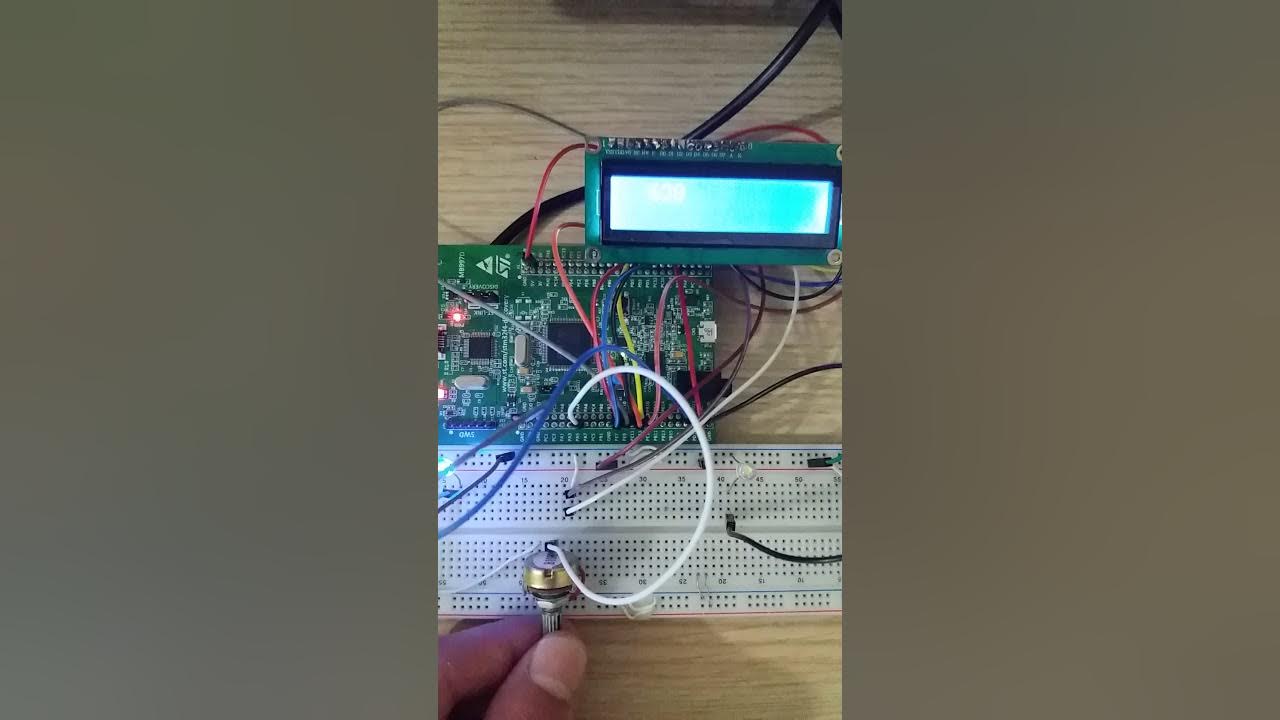 MATLAB/Simulink STM32F4 LCD Display - YouTube