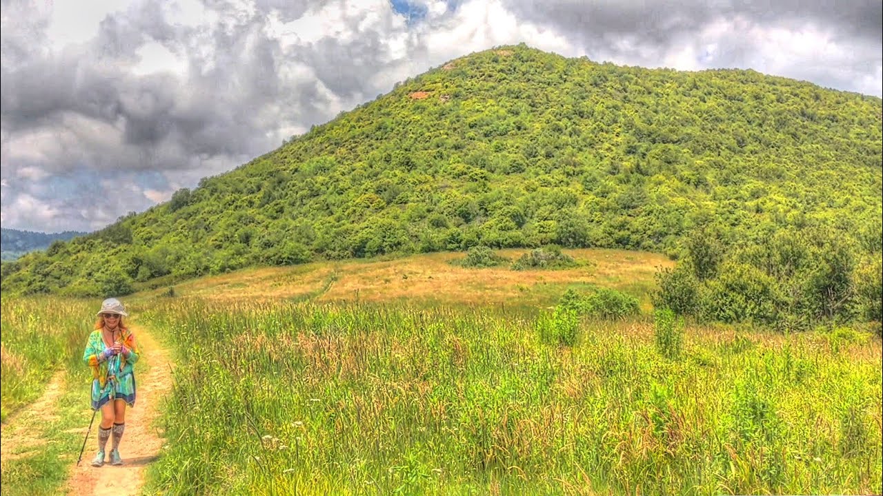 Sam Knob Hike - Blue Ridge Parkway Asheville - YouTube