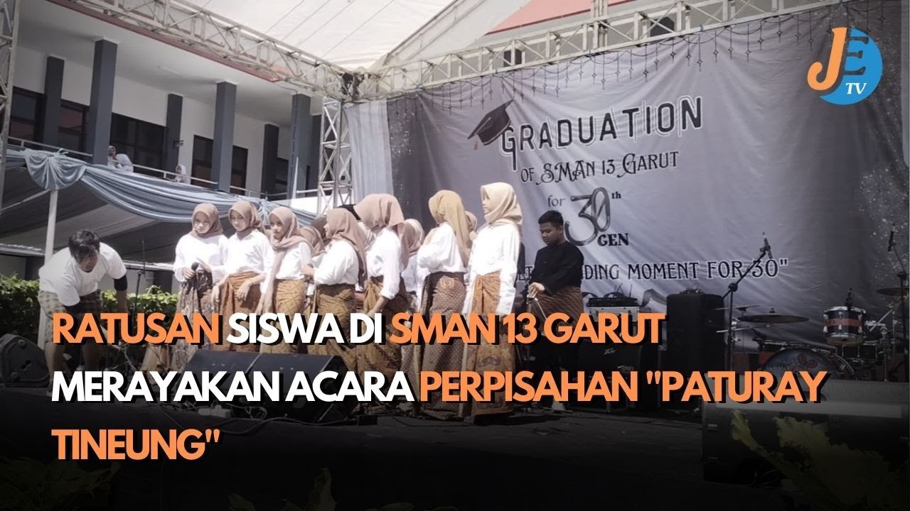 Ratusan Siswa Di SMAN 13 Garut Merayakan Acara Perpisahan - YouTube