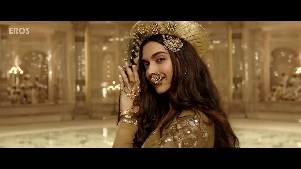 Deewani Mastani Full Video Song Bajirao Mastani - YouTube