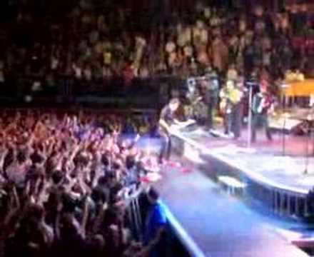 Bruce Springsteen MILAN 28/11/2007 - YouTube