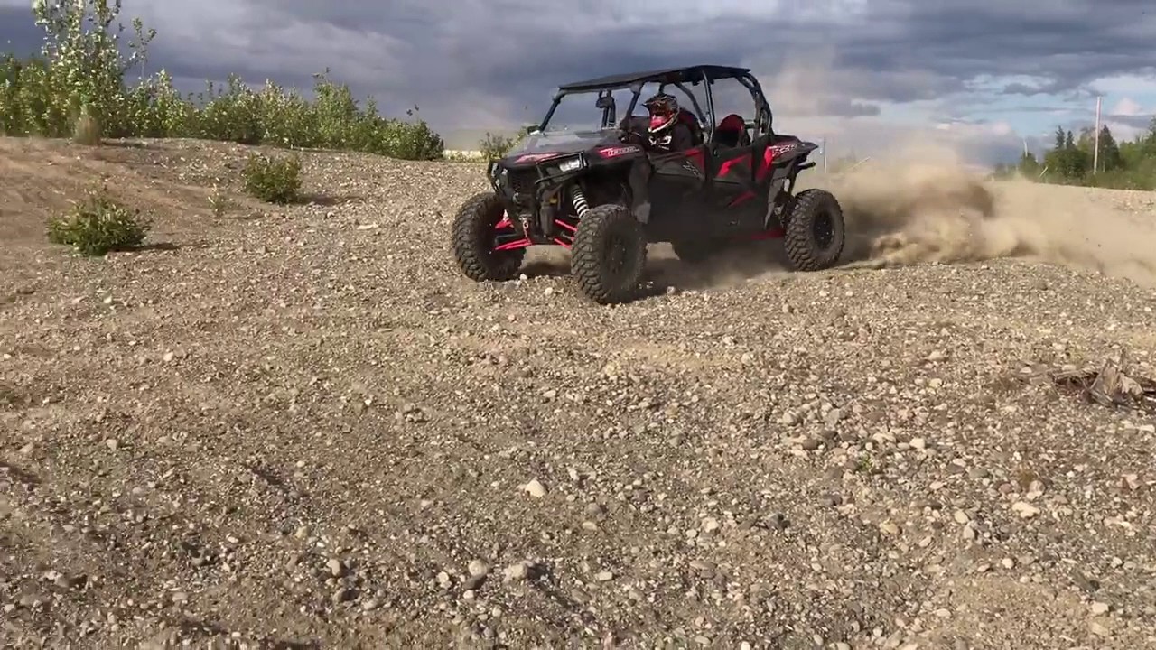 2017 Polaris Rzr xp 1000 4 seater jumping - YouTube