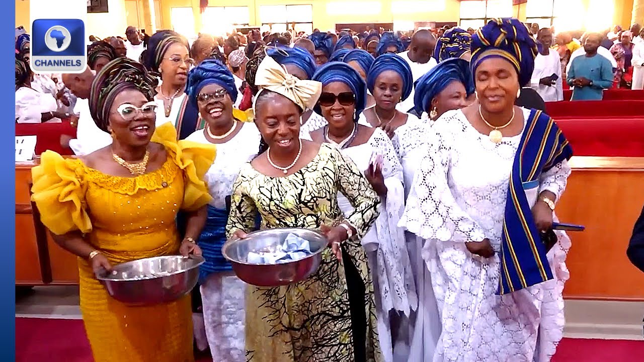 Lagos Pilgrims Hold Thanksgiving Service For A Successful Journey - YouTube