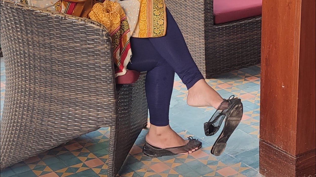 Dangling extreme worn smelly damaged flats | Flats for sale | Custom ...