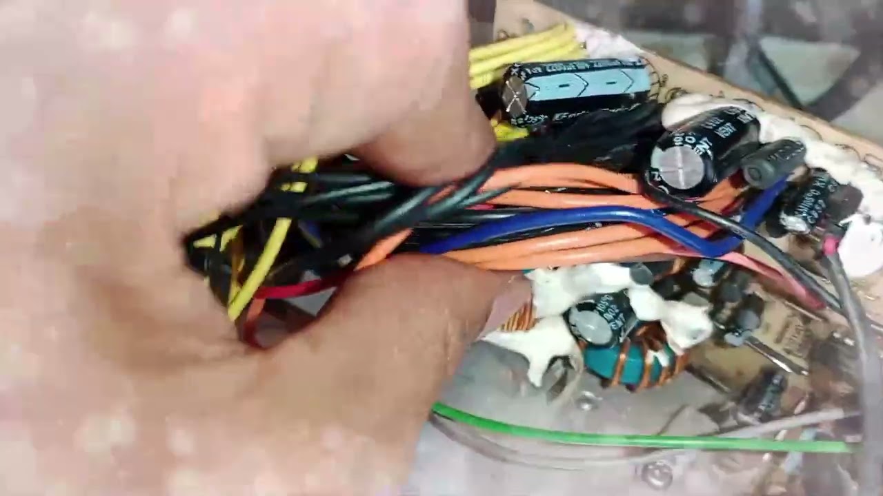 REPARO FUENTE DE PODER DAÑADA😬 - YouTube