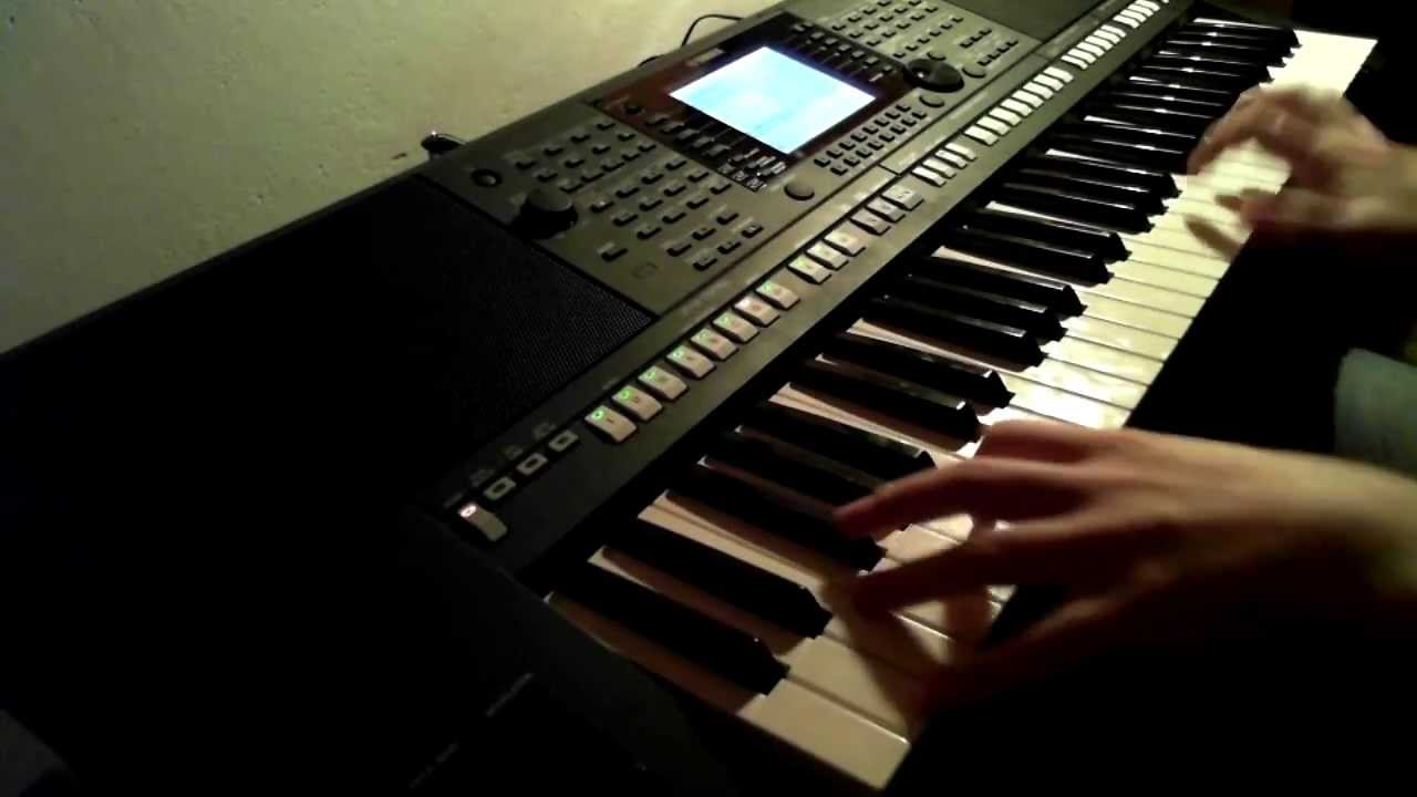 Yamaha PSR-S750: This Love - YouTube