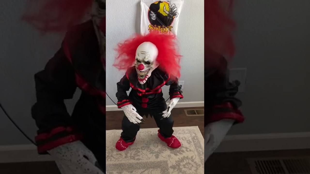 Crouchy spirit halloween 2022 - YouTube