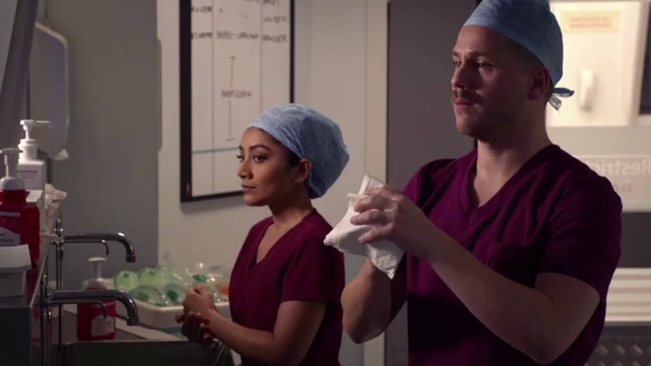 Holby City s20 e13 Hanssen scenes - YouTube