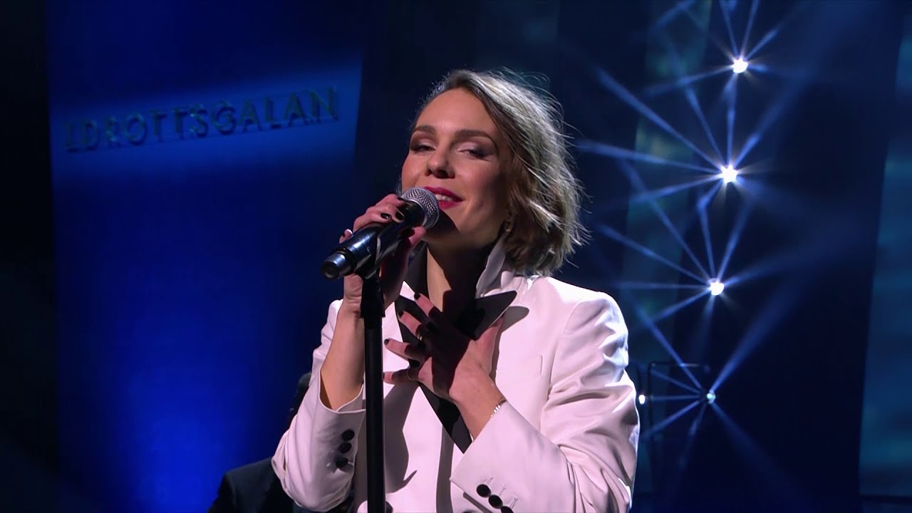 Isabella Lundgren- Somewhere over the rainbow Live @Idrottsgalan 2021 ...