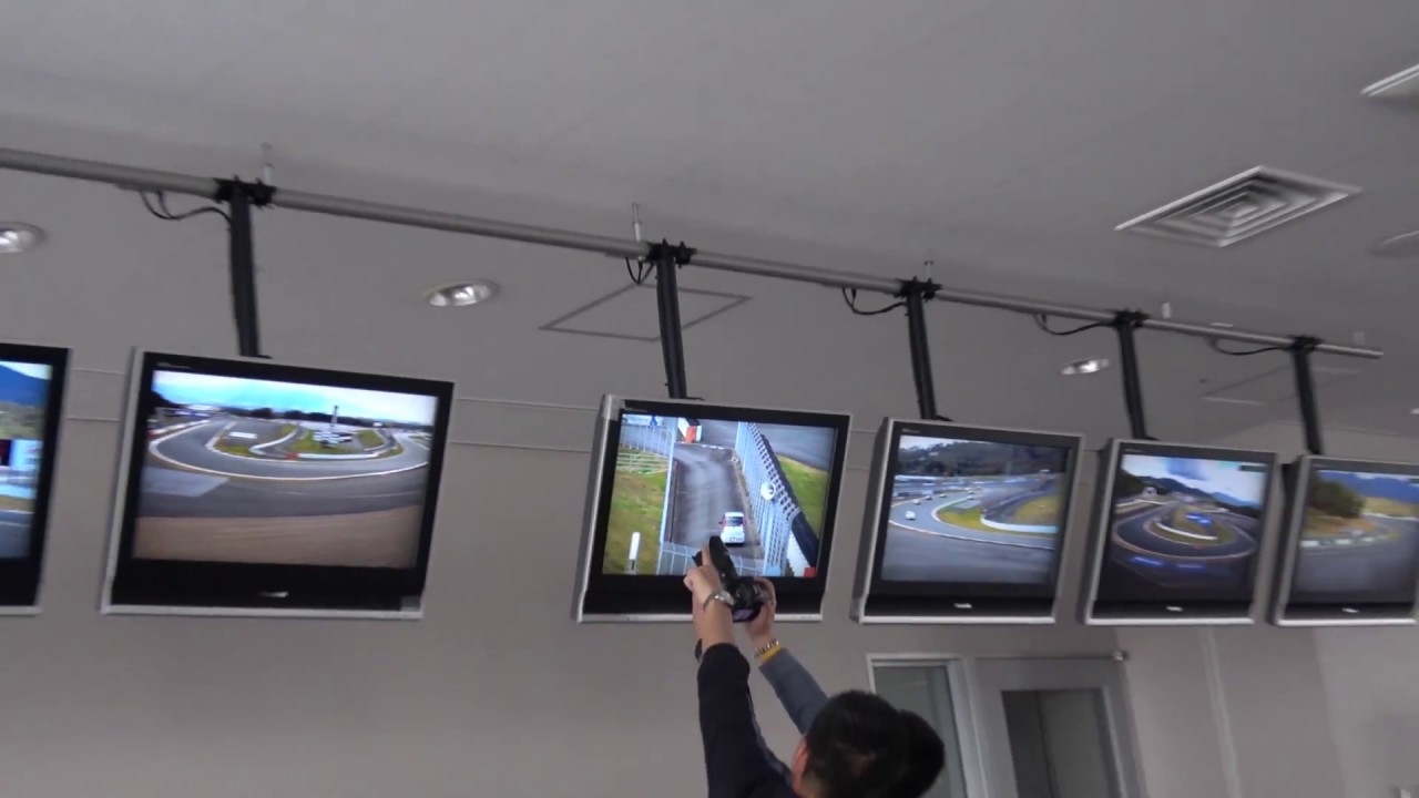 Wild Deer Running Amok at Fuji Speedway - Supercarnez Car - YouTube