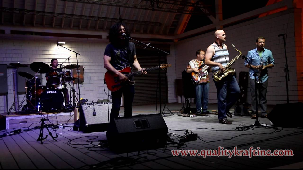 Jesse Chong 2 24th Street Stage Virginia Beach Va - YouTube