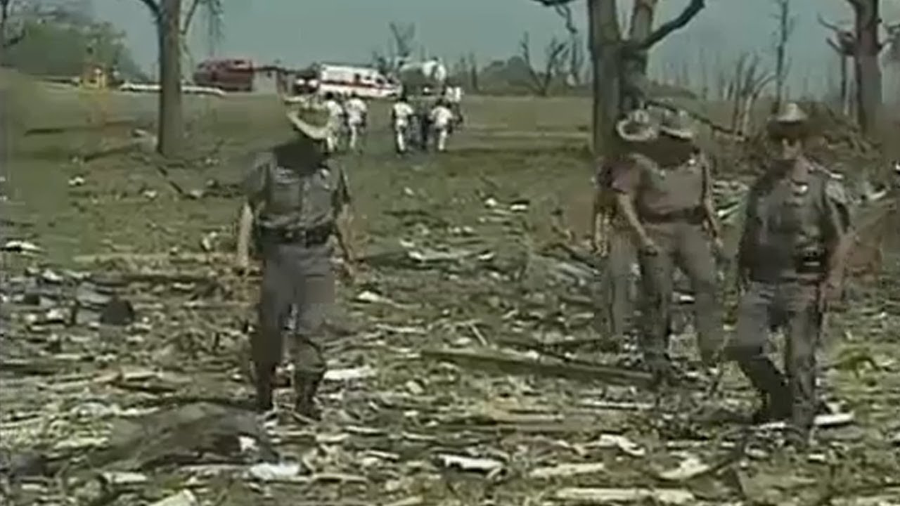 Brenham explosion of 1992 - YouTube