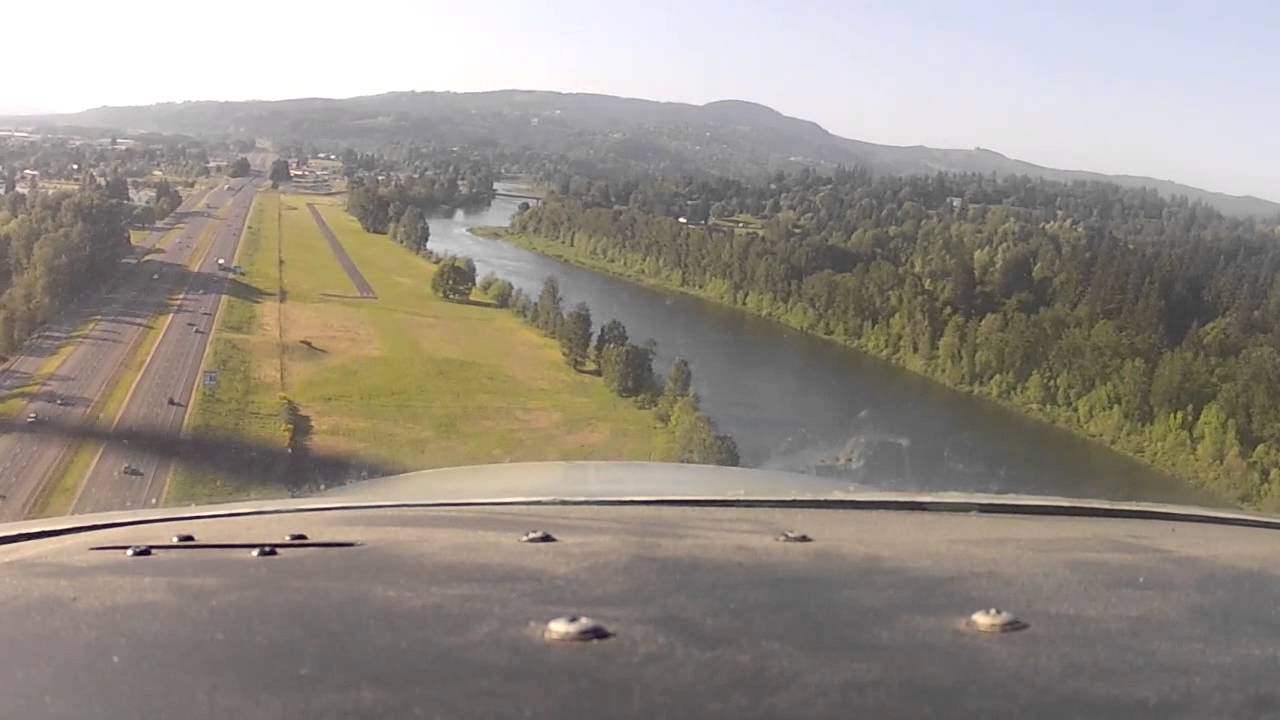 Short field landing / Short field Takeoff in Woodland, WA (W27) - YouTube