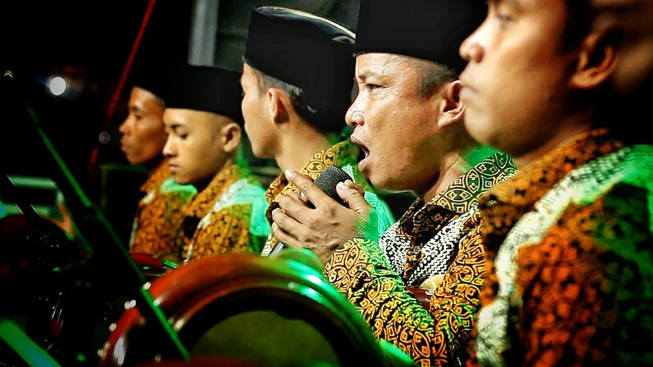 Aksi Hebat Ahmad Tumbuk Main Rebana - YouTube