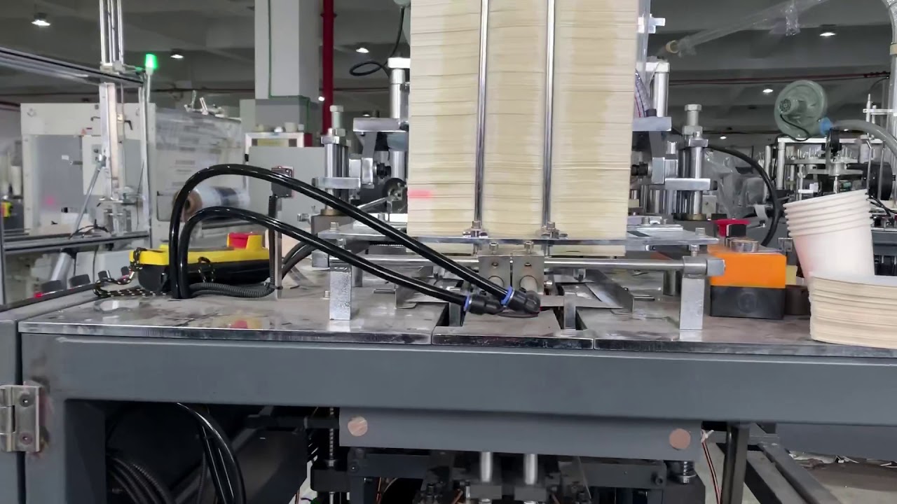 2 station Inline paper cup packing machine - YouTube