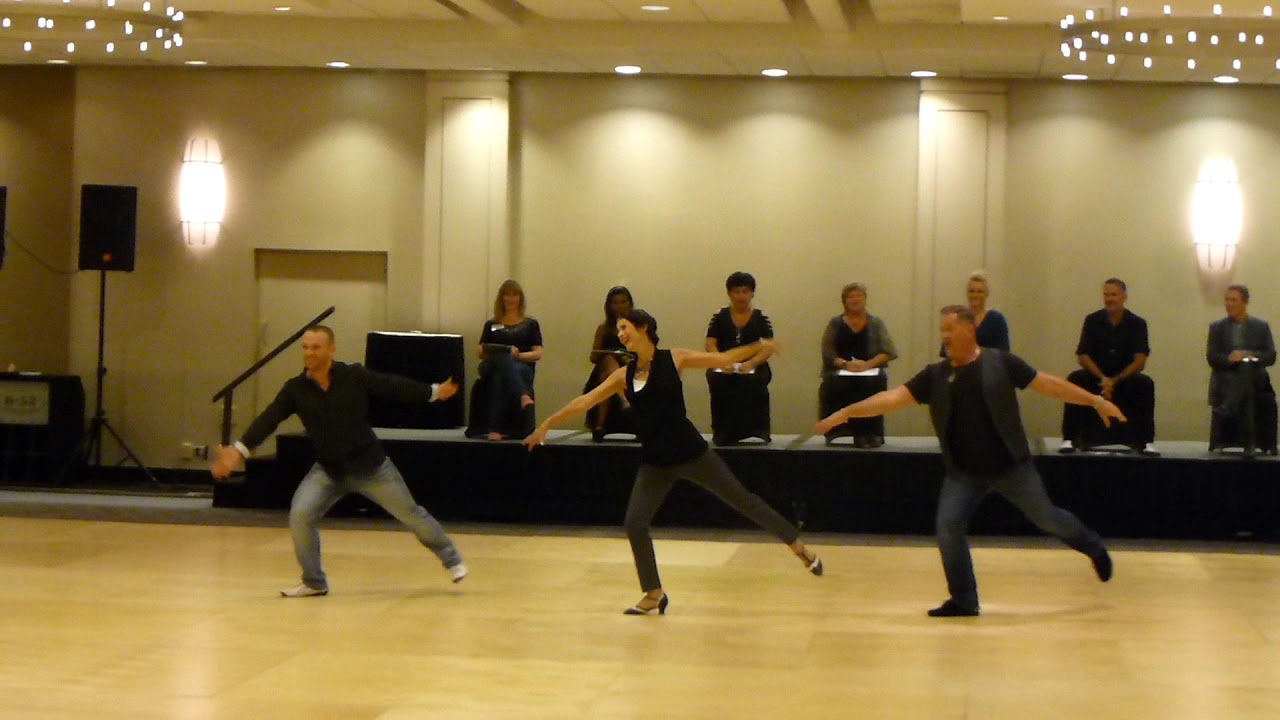 Back In Town Line Dance by Team USA @2018 WCLDM - YouTube