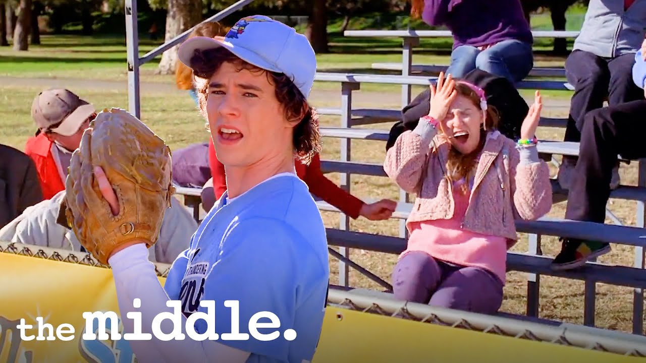 Axl Takes Sue to His Baseball Game | The Middle - YouTube