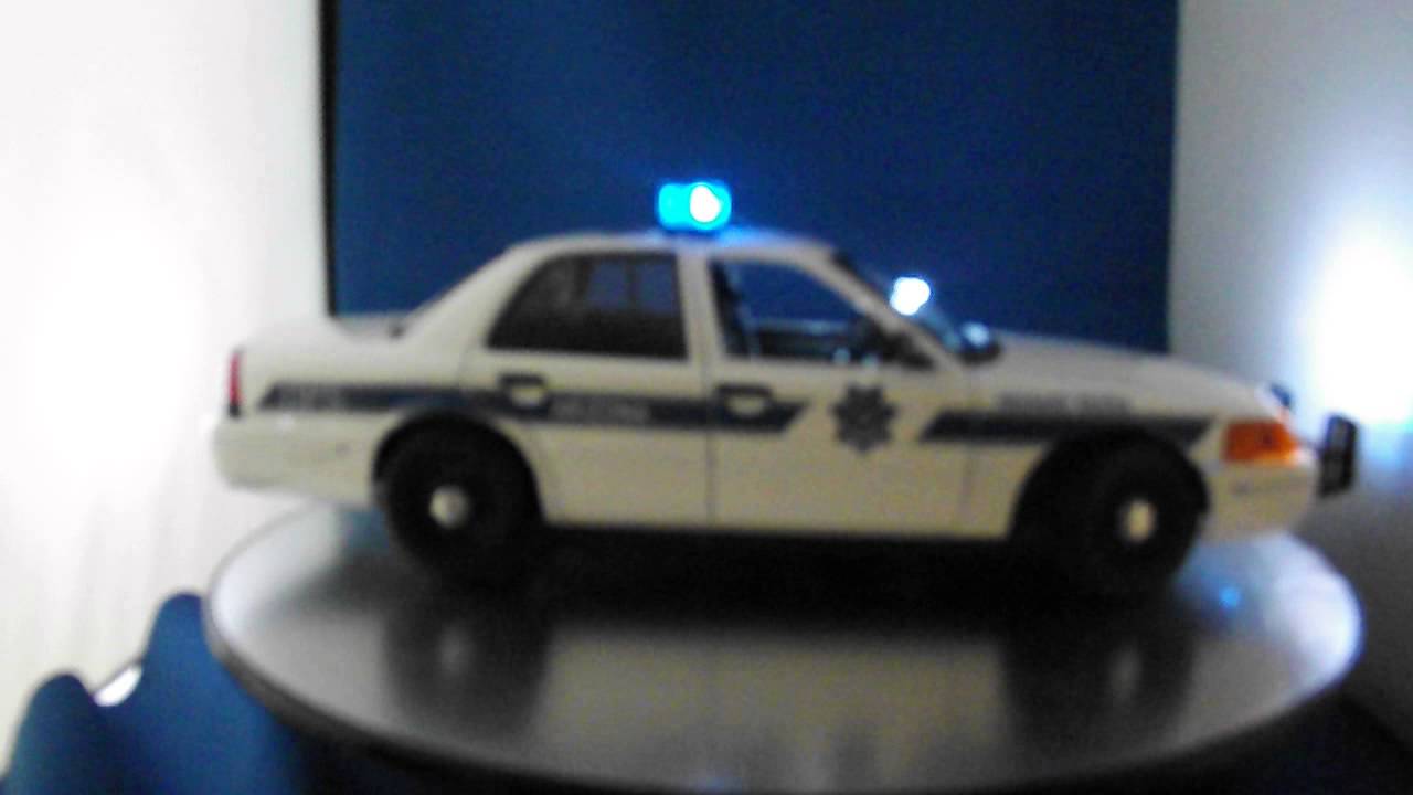 Arizona 1:18 Diecast Police Car with Working Lights - YouTube